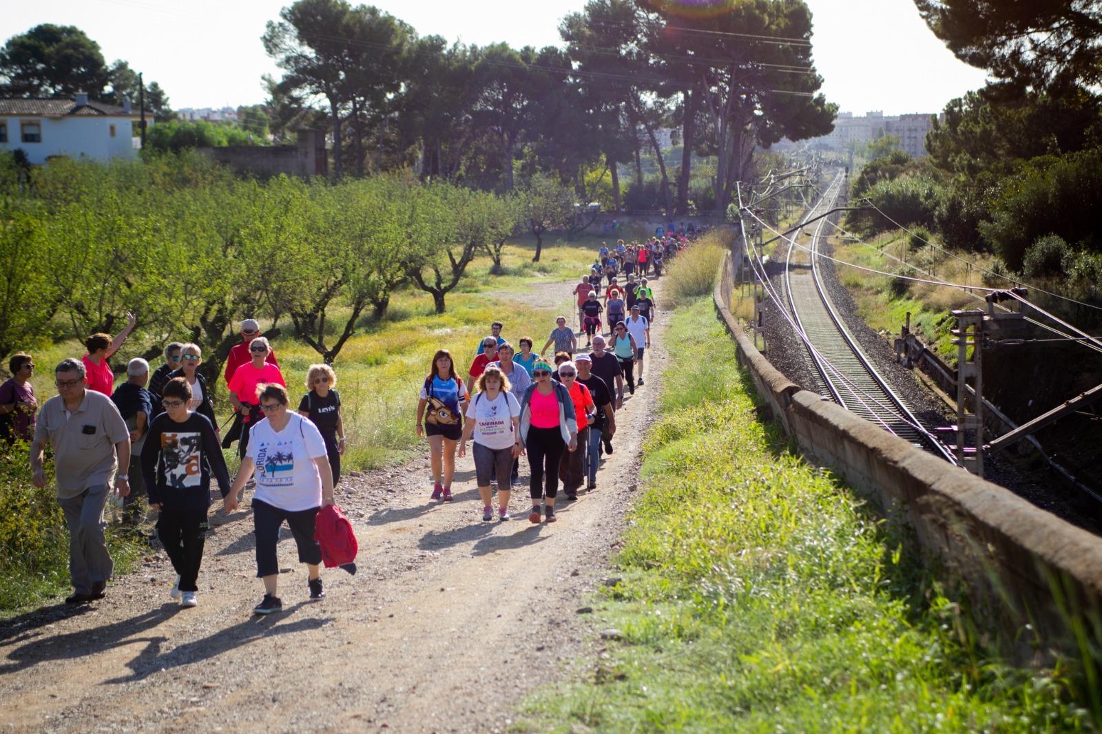 Més de 900 participants en la caminada popular Supera’t | Ajuntament de ...